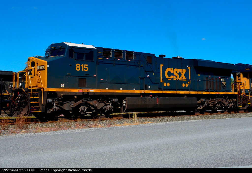 CSX 815